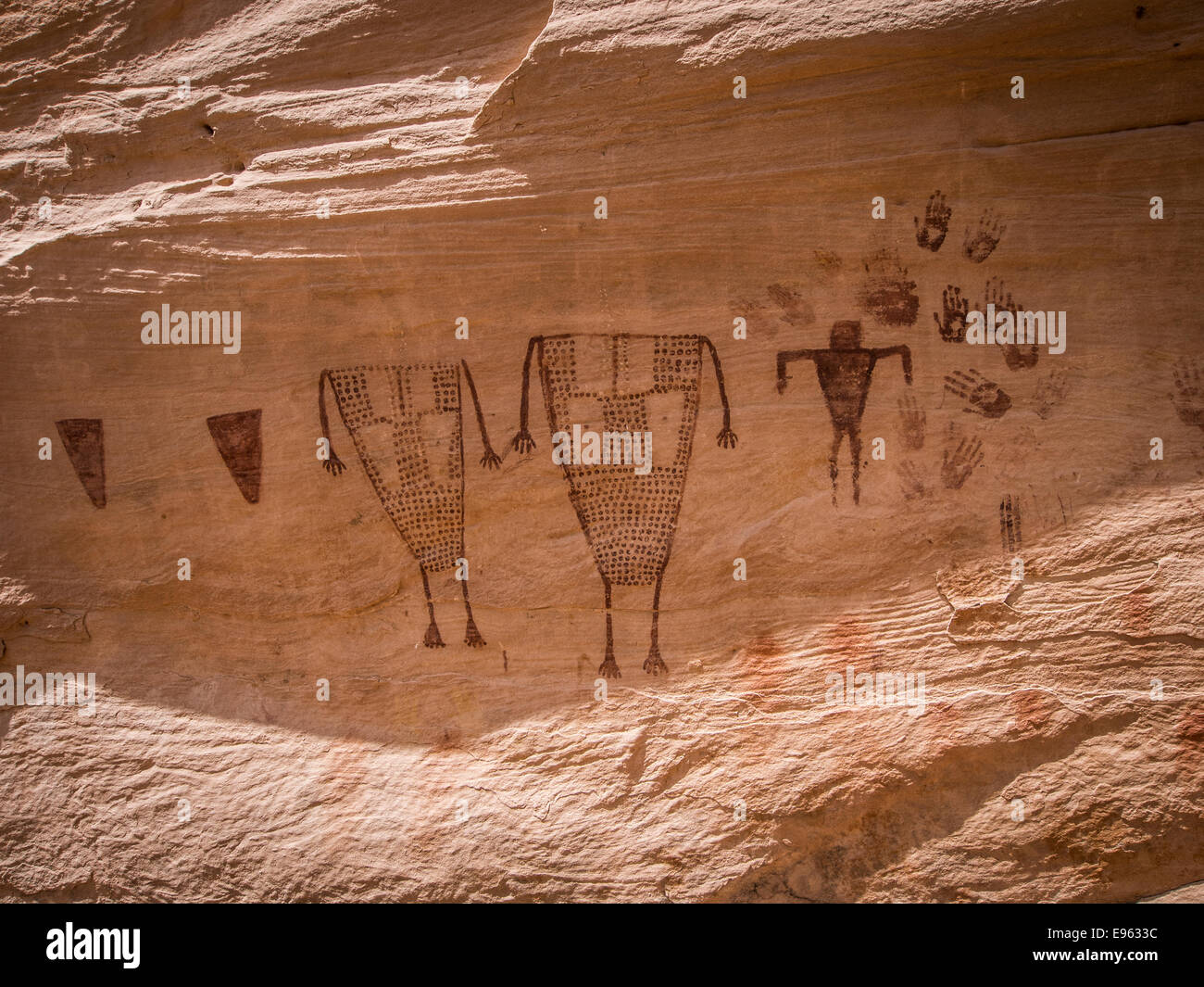 Green Mask ruin pictographs, Sheiks Canyon, Grand Gulch area, Utah ...