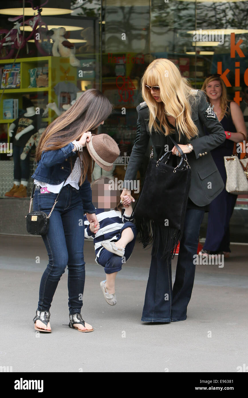 Rachel Zoe and family seen shopping on Robertson Boulevard. Featuring ...