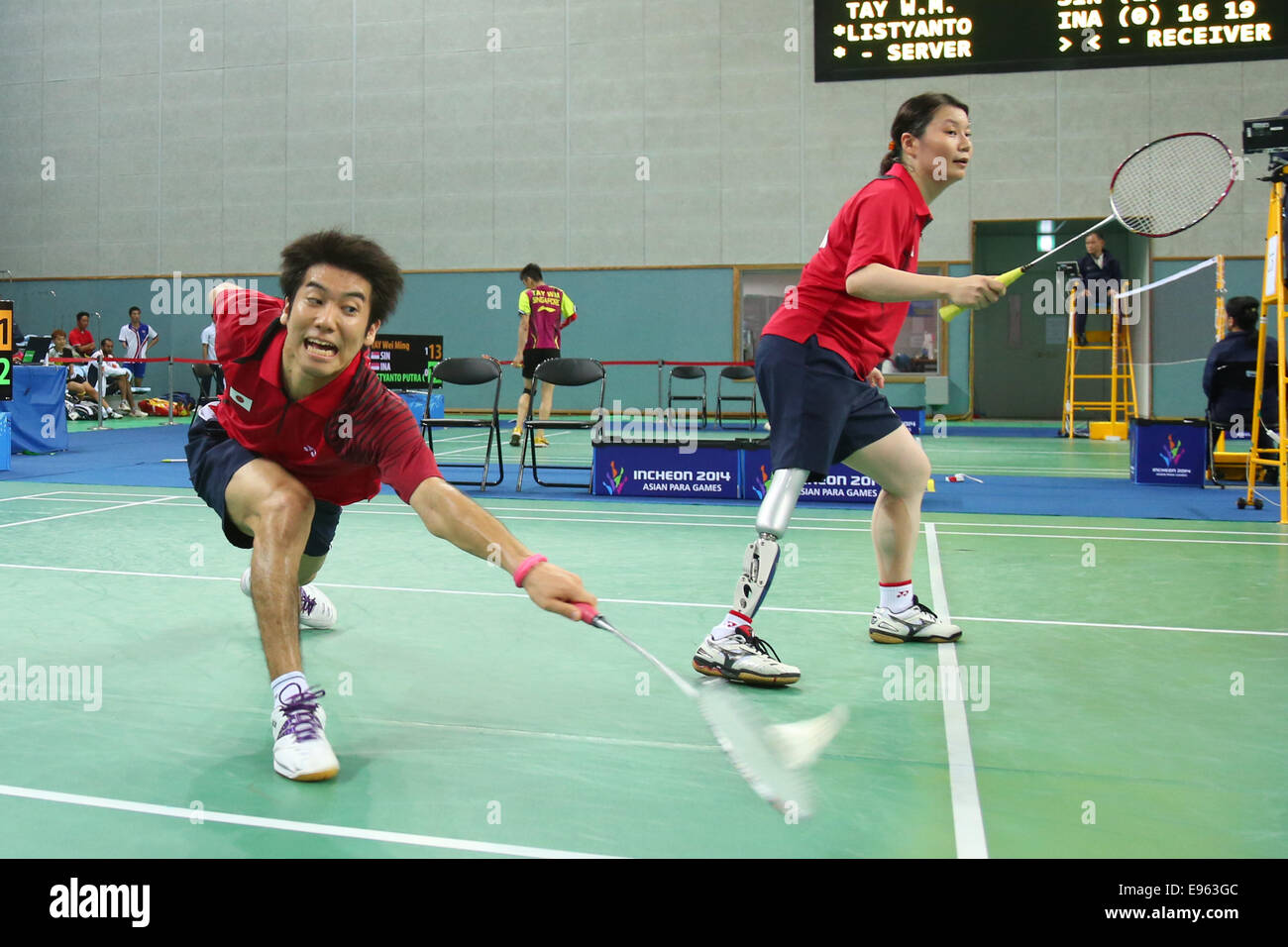 Incheon, South Korea. 20th Oct, 2014. (L-R) Gen Shogaki (JPN), Noriko ...
