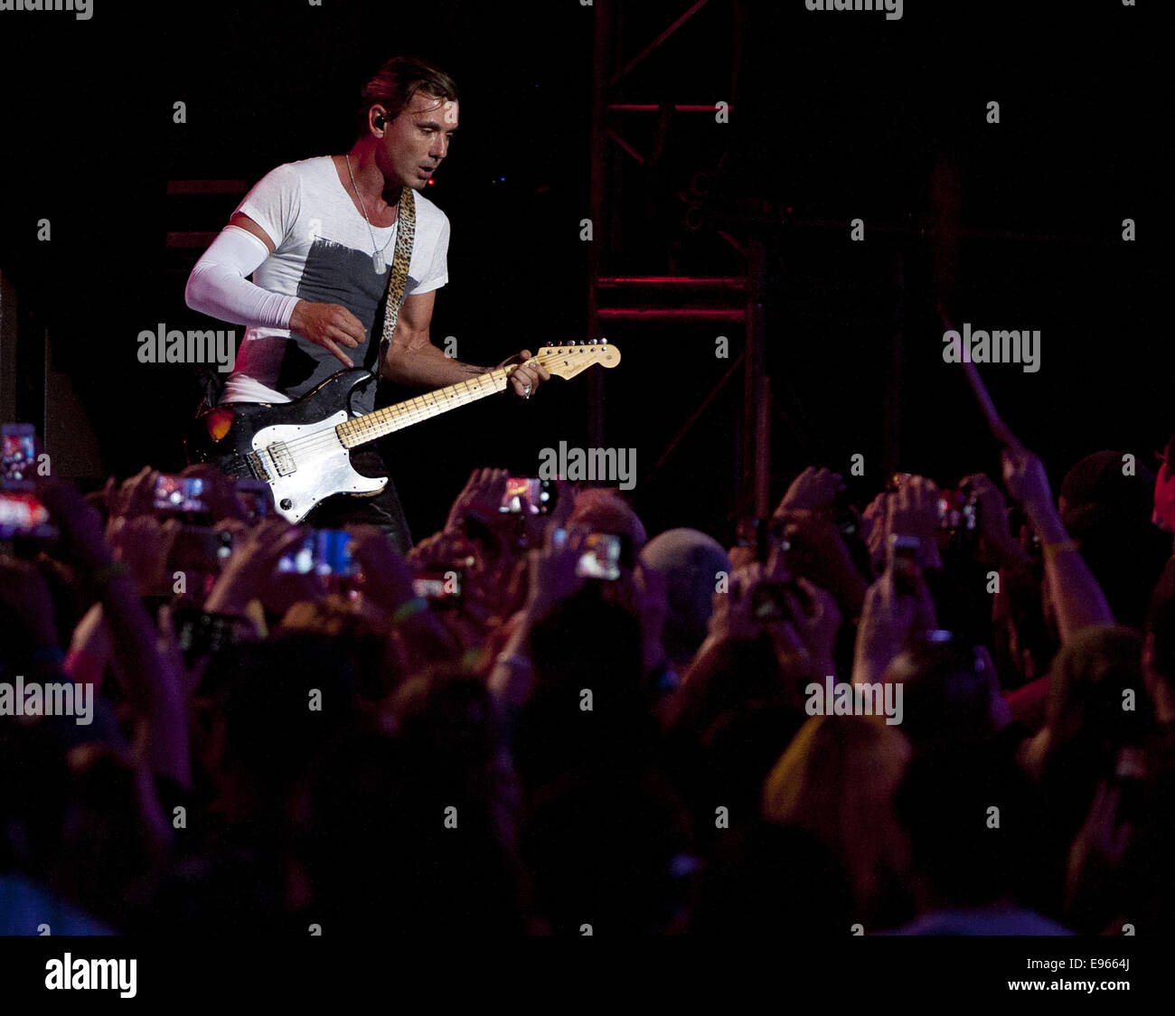 Hollywood, California, USA. 20th Oct, 2014. Bush played Jimmy Kimmel ...