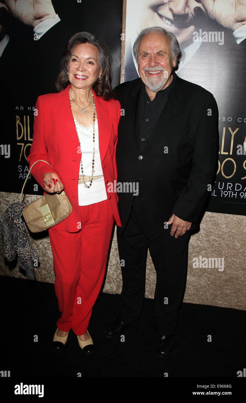 HBO premieres an exclusive presentation of Billy Crystal 700 Sundays ...