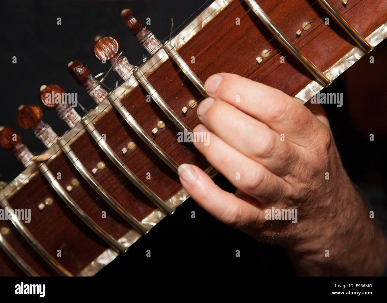 Sitar Indian musical instrument Stock Photo - Alamy
