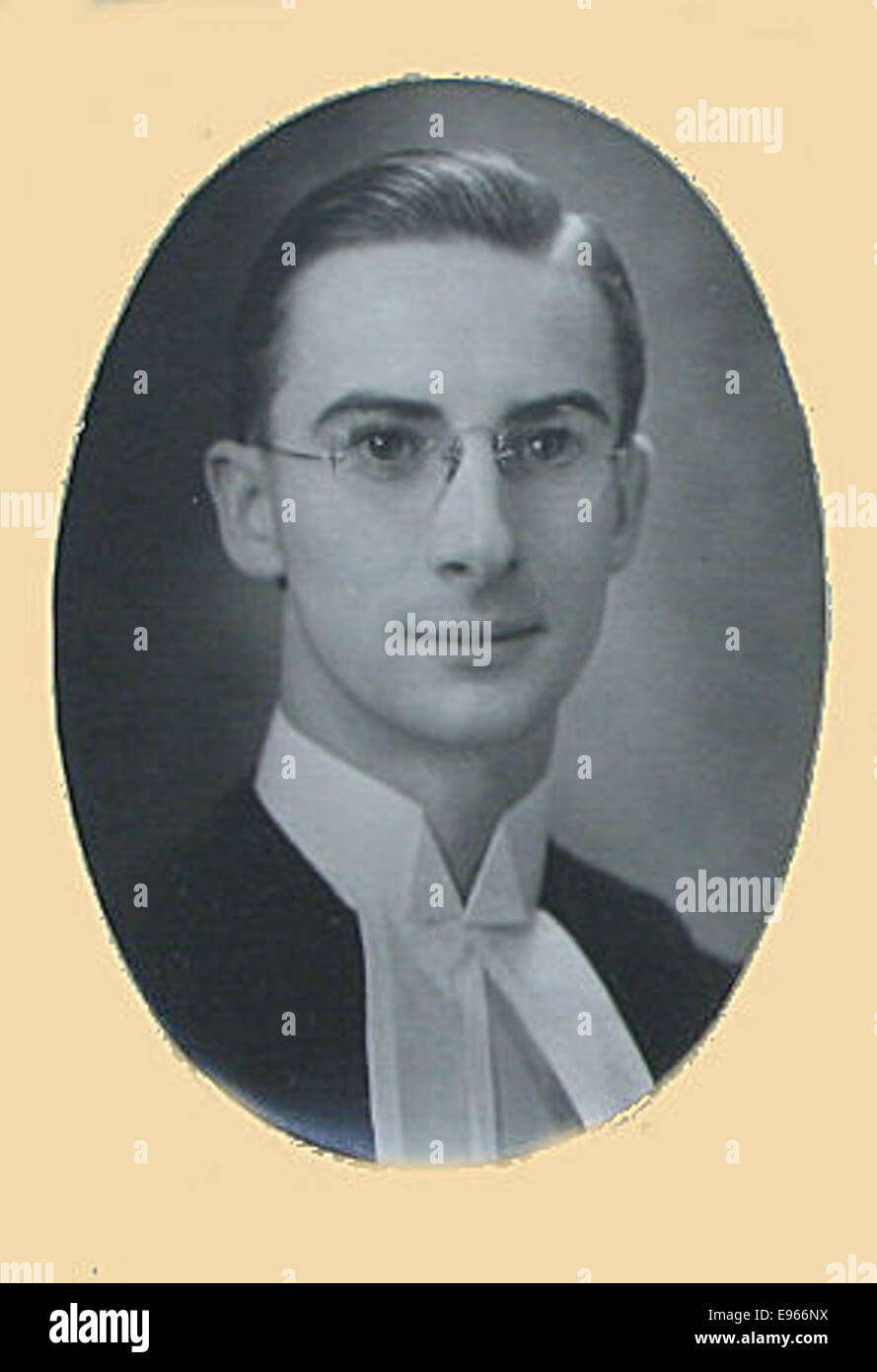 Terence Alexander High Resolution Stock Photography and Images - Alamy