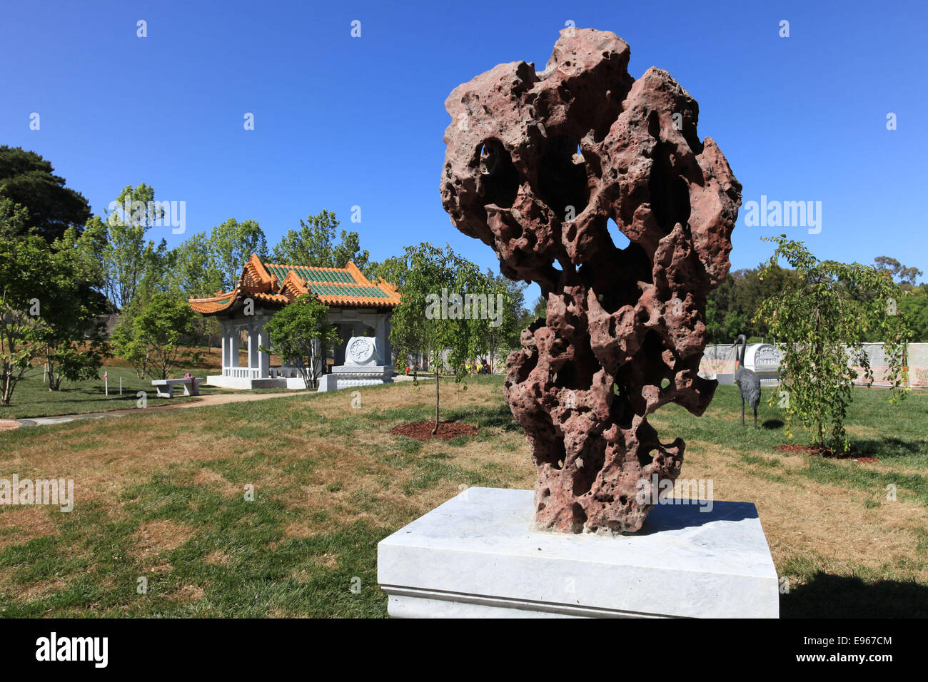 Taihu stone hi-res stock photography and images - Alamy
