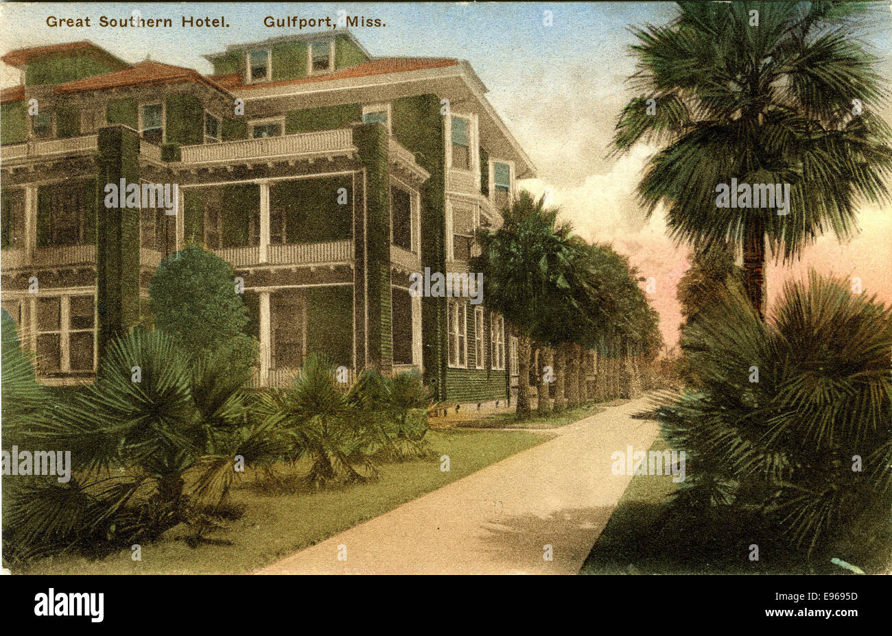 Postcard of the Great Southern Hotel in Gulfport, Mississippi ...