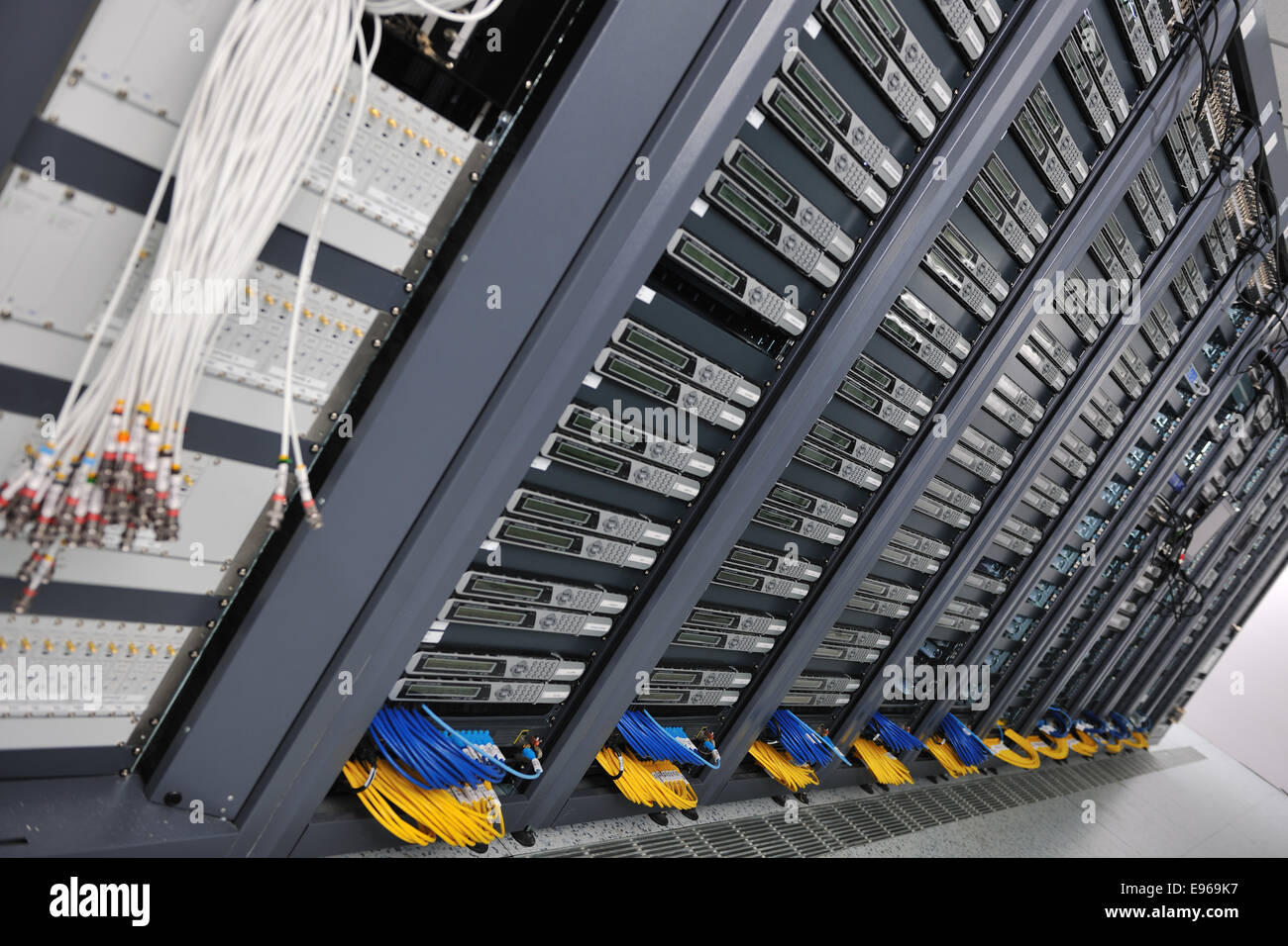 network server room Stock Photo - Alamy