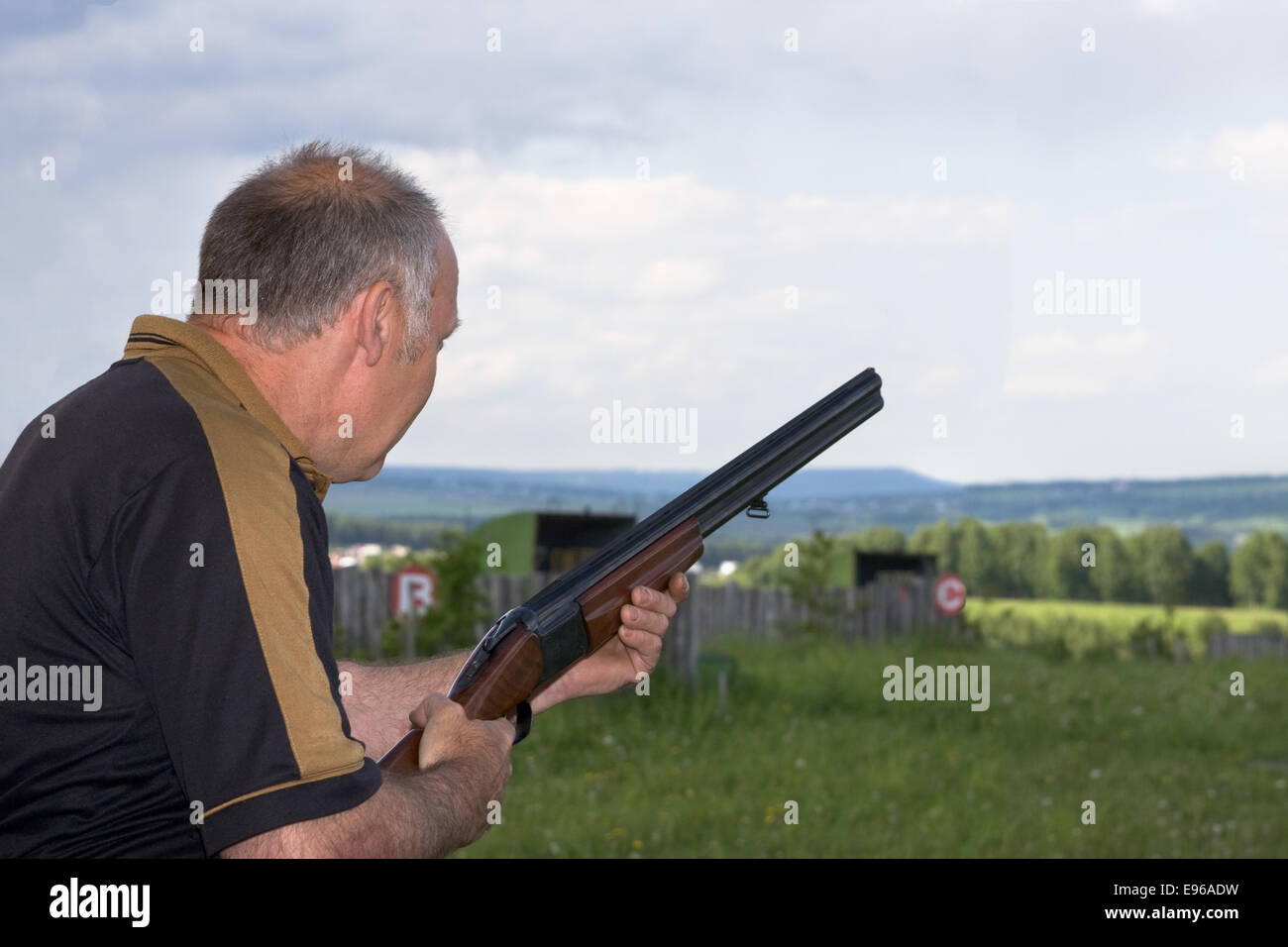 Skeet hi-res stock photography and images - Alamy