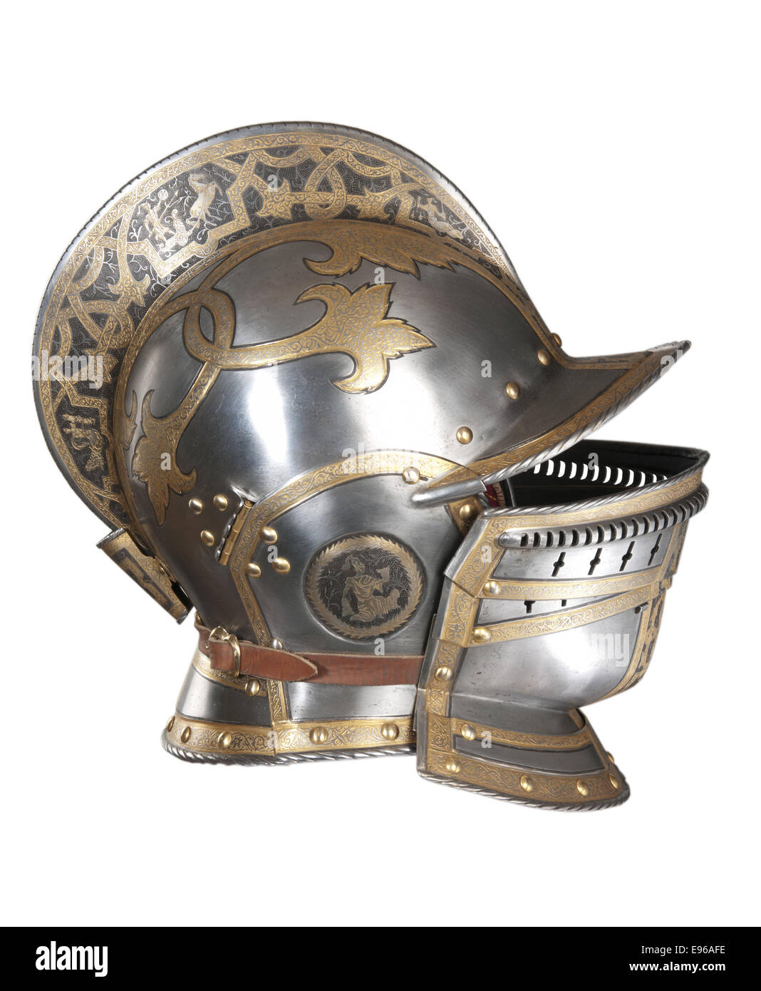 Medieval knight helmet hi-res stock photography and images - Alamy