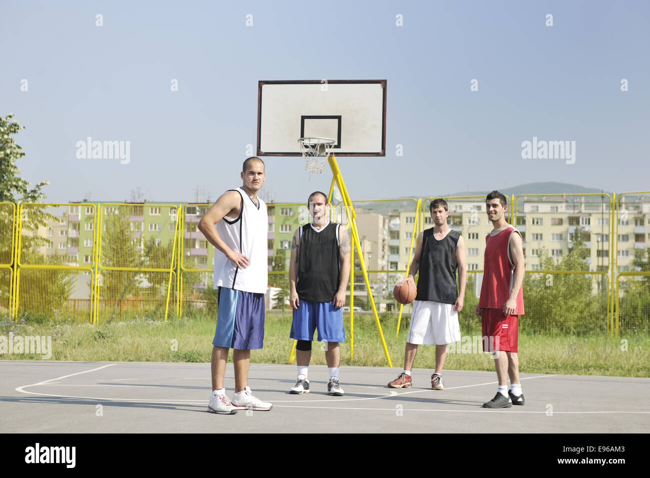 basketball players team Stock Photo - Alamy