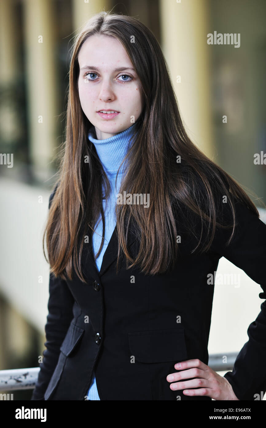 student girl portrait at university campus Stock Photo - Alamy