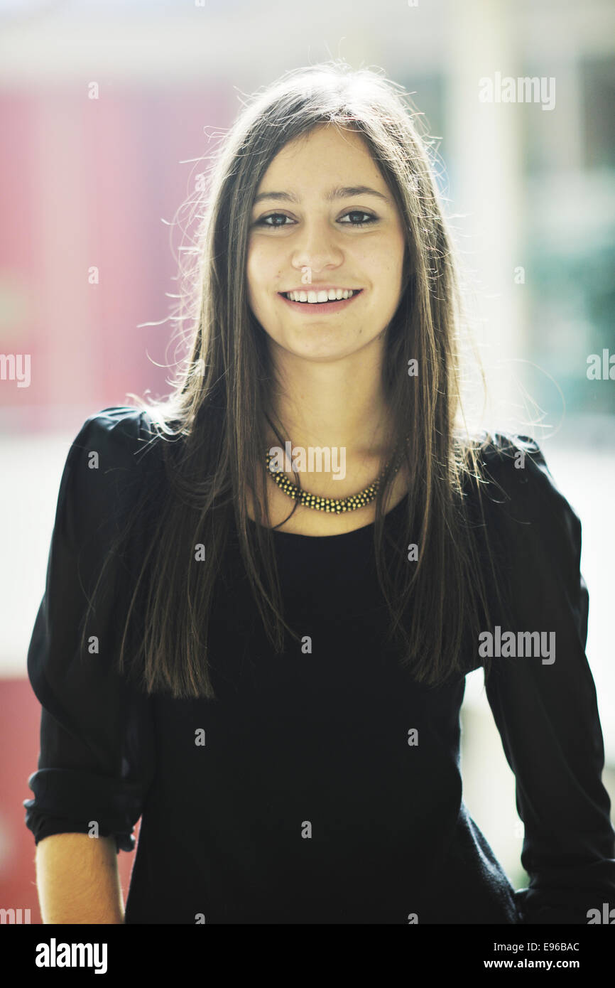 student girl portrait at university campus Stock Photo - Alamy