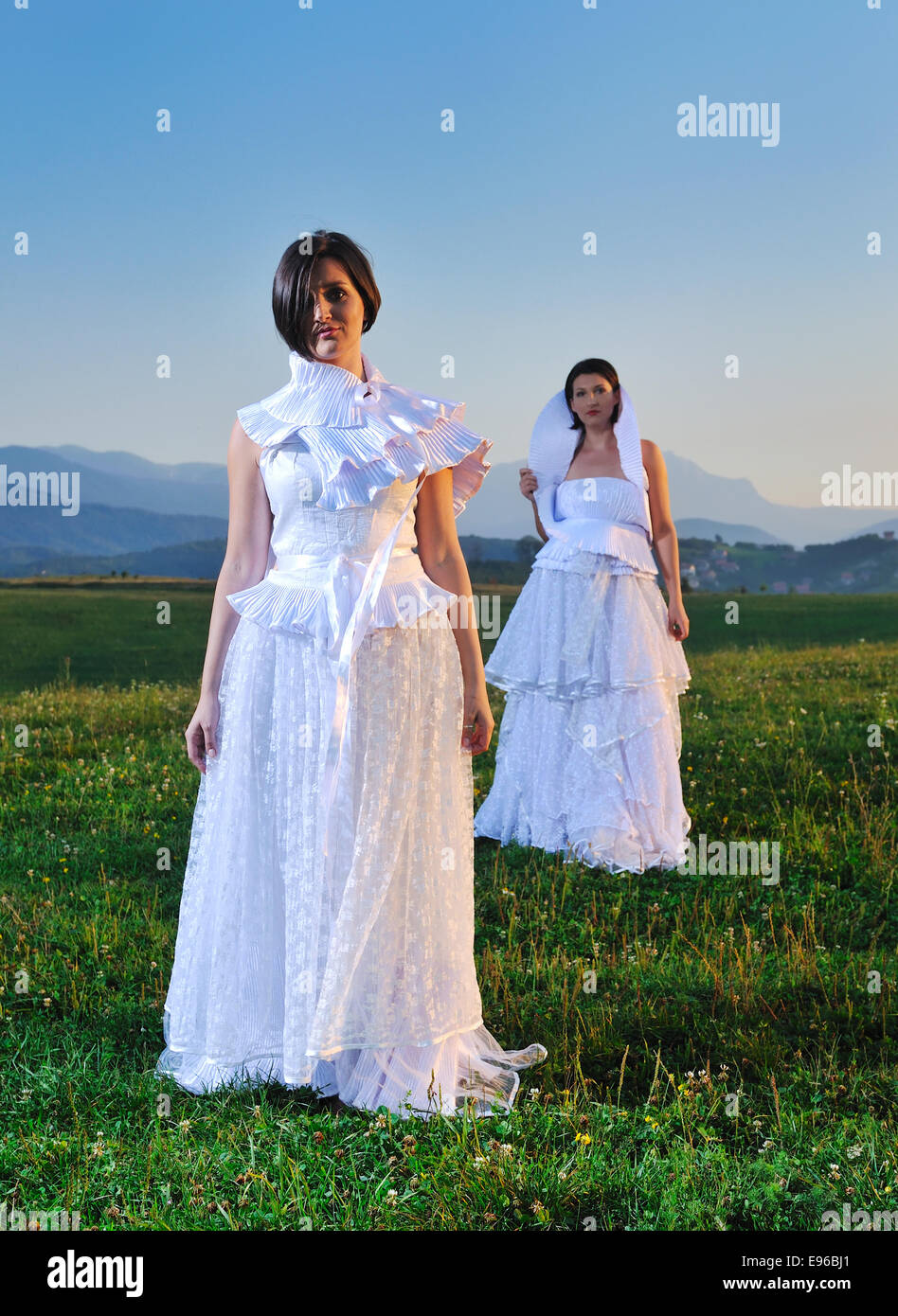running bride Stock Photo - Alamy
