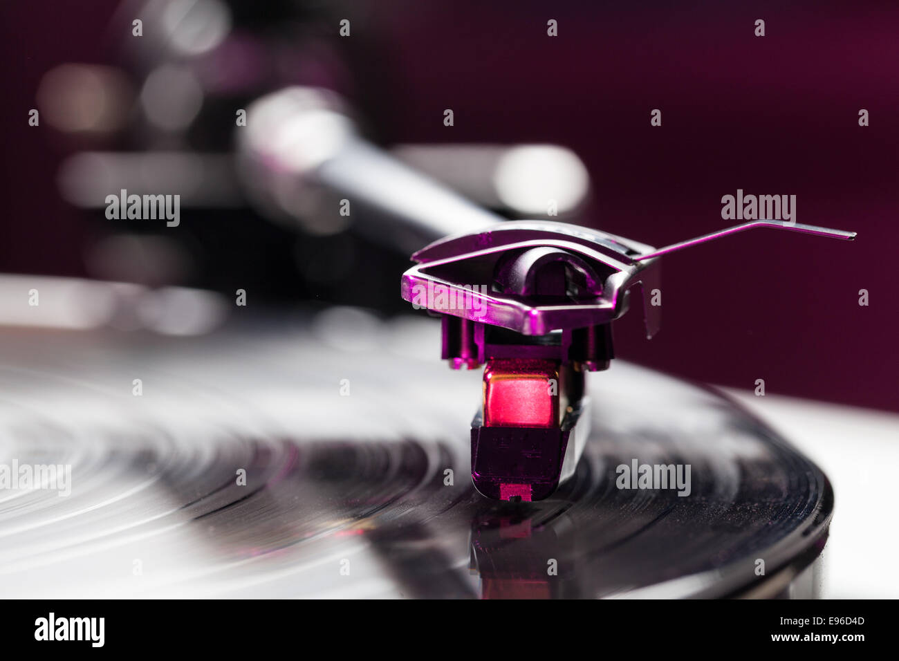 Vinyl analog record player cartridge and LP Stock Photo - Alamy