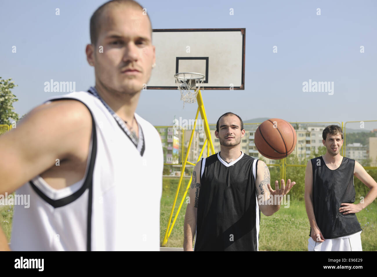Group portrait street basketball team hi-res stock photography and ...