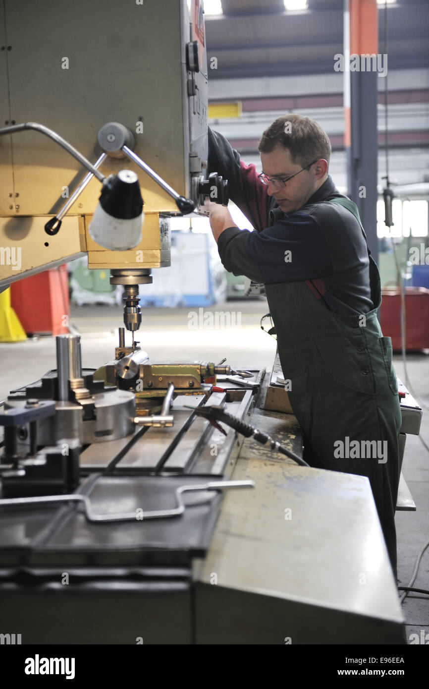 workers people in factory Stock Photo - Alamy