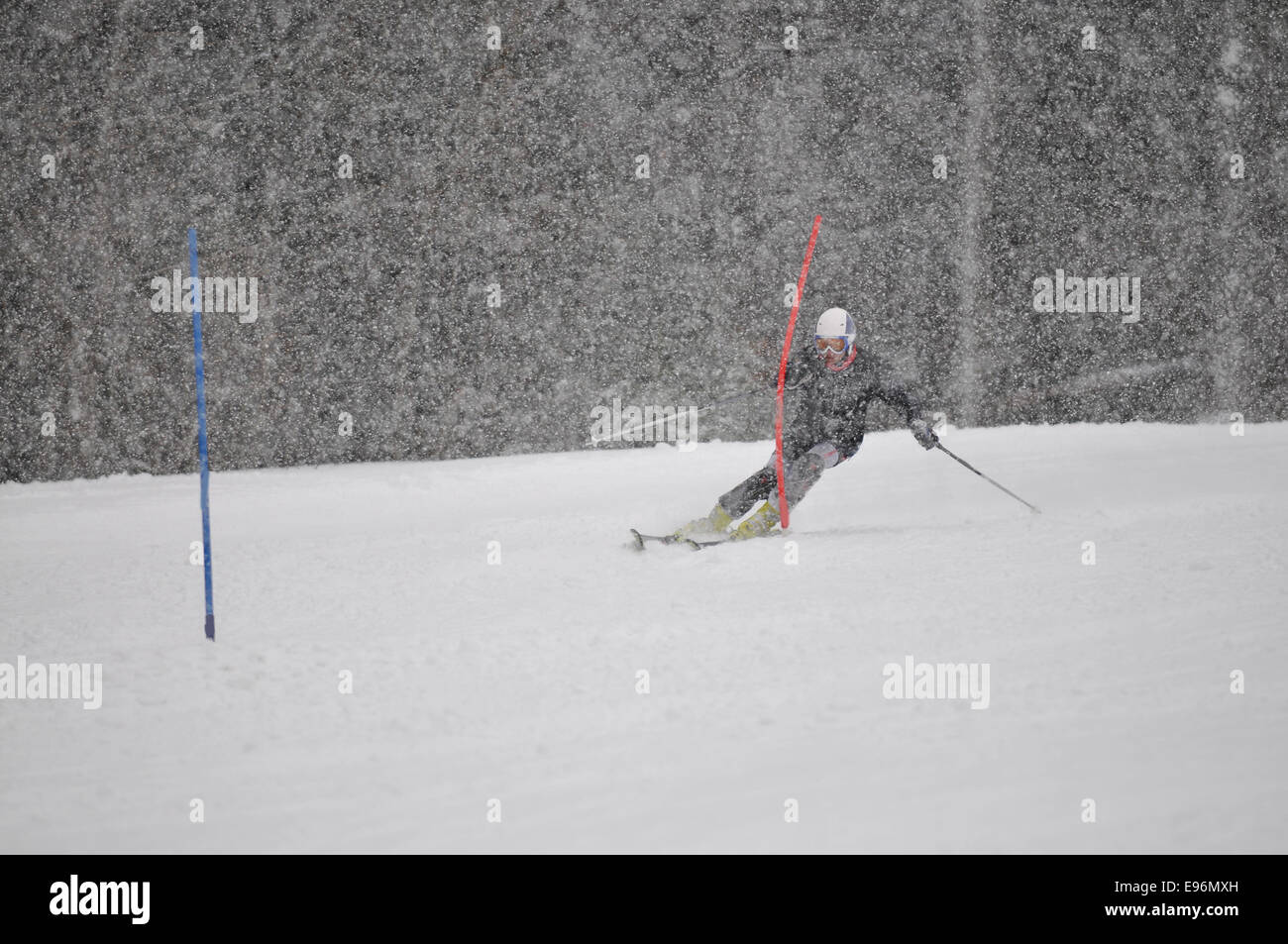 Youth ski racing hi-res stock photography and images - Alamy