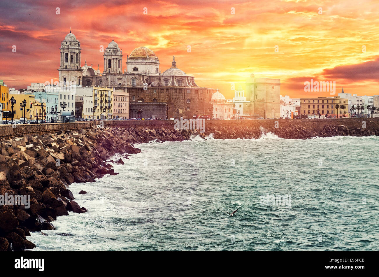Cadiz old town hi-res stock photography and images - Alamy
