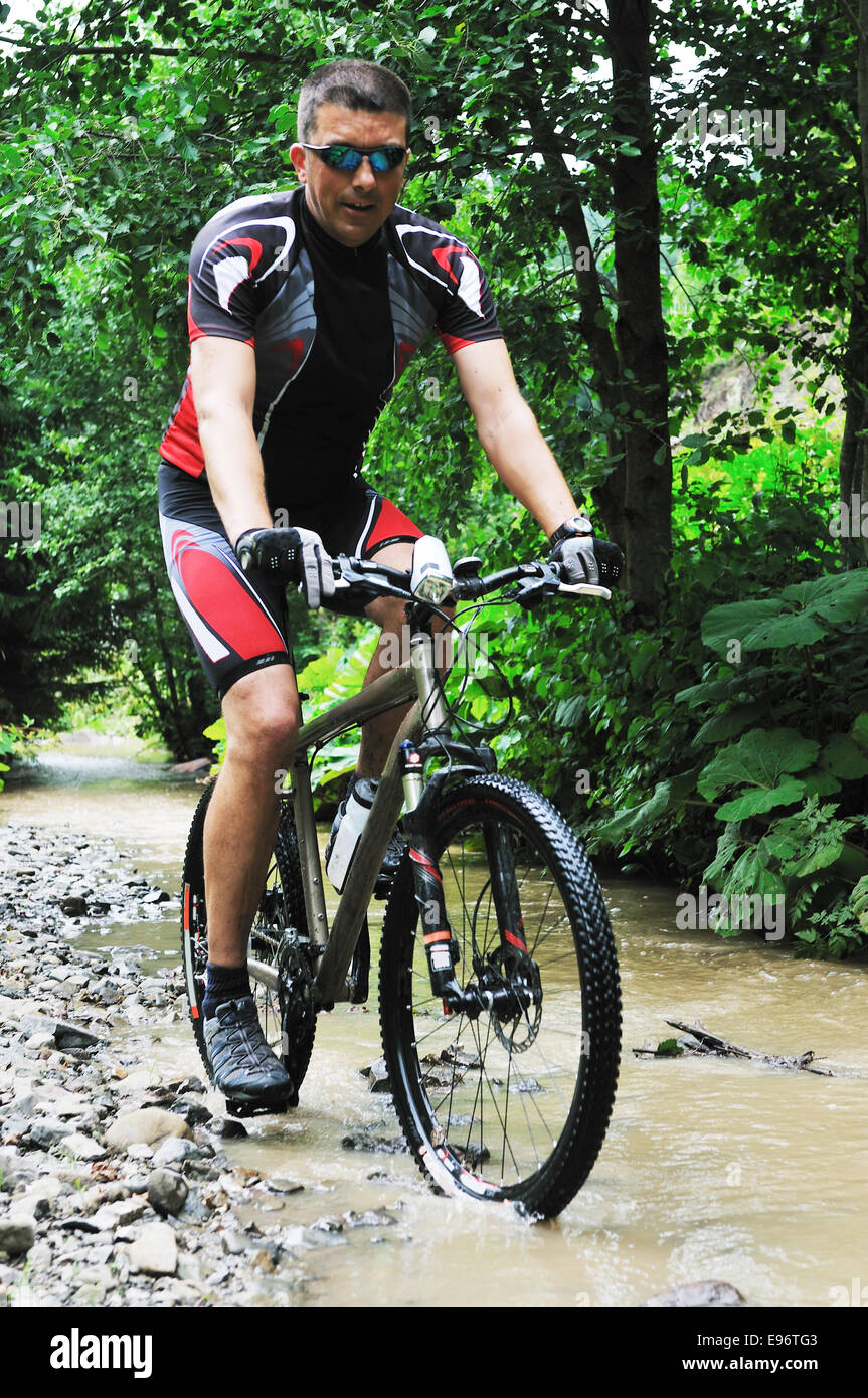 mountain bike outdoor ride Stock Photo - Alamy