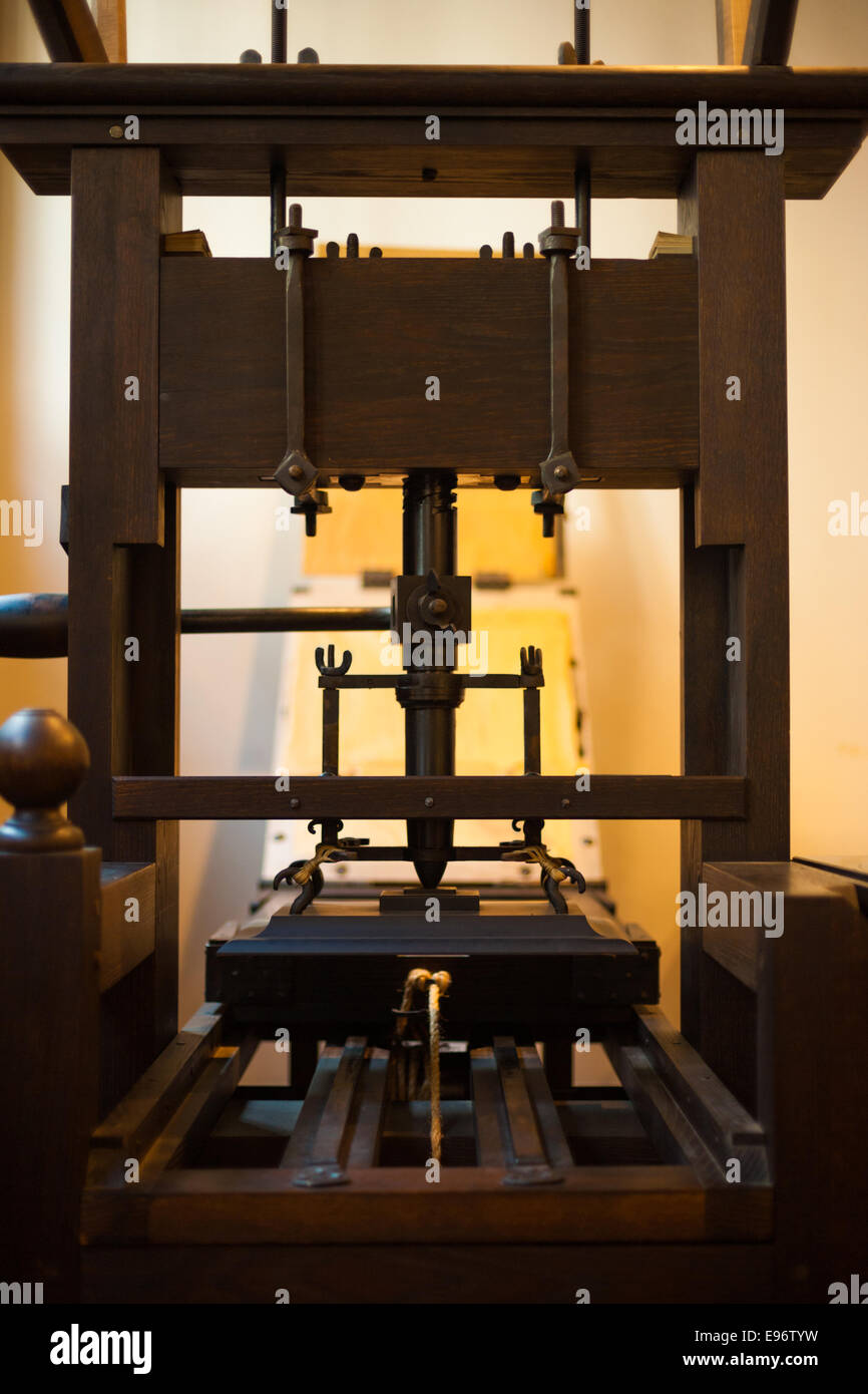 Old Print Press High Resolution Stock Photography and Images - Alamy