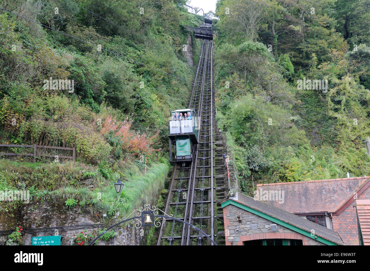 Lynton and lynmouth funicular cliff railway hi-res stock photography ...