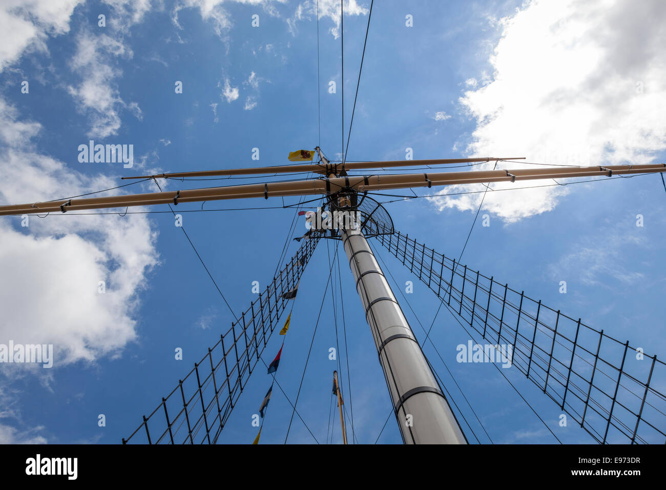 Main mast and rigging of the SS Great Britain as seen from the deck ...