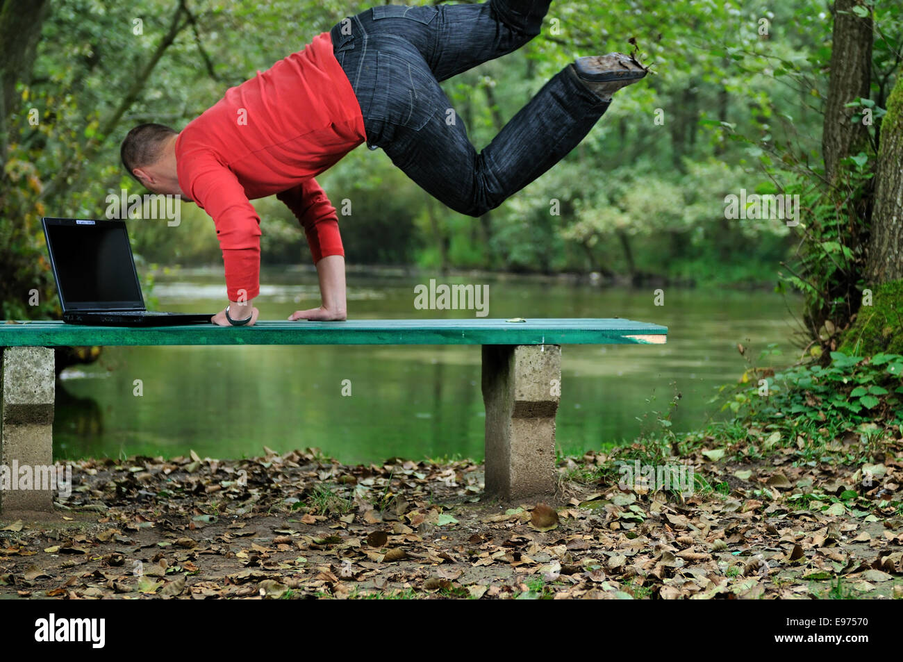 Jump back in shock hi-res stock photography and images - Alamy