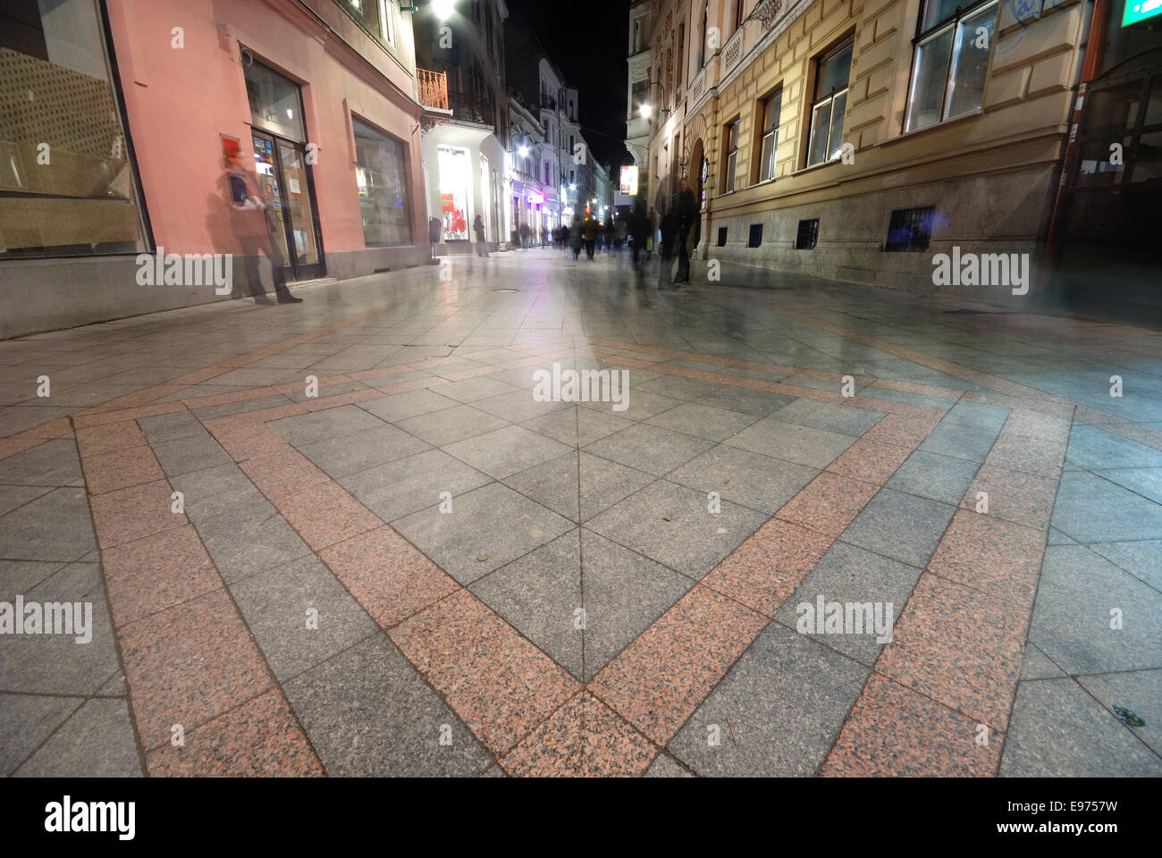 A look at the city at night Stock Photo - Alamy