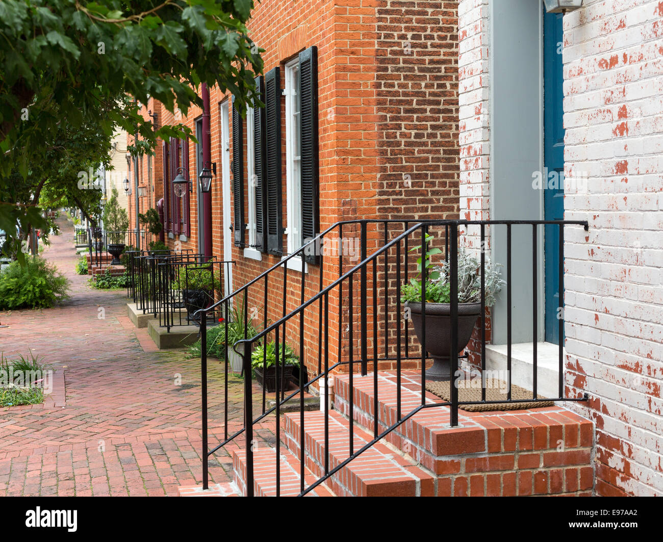 Street scene in Frederick Maryland Stock Photo - Alamy