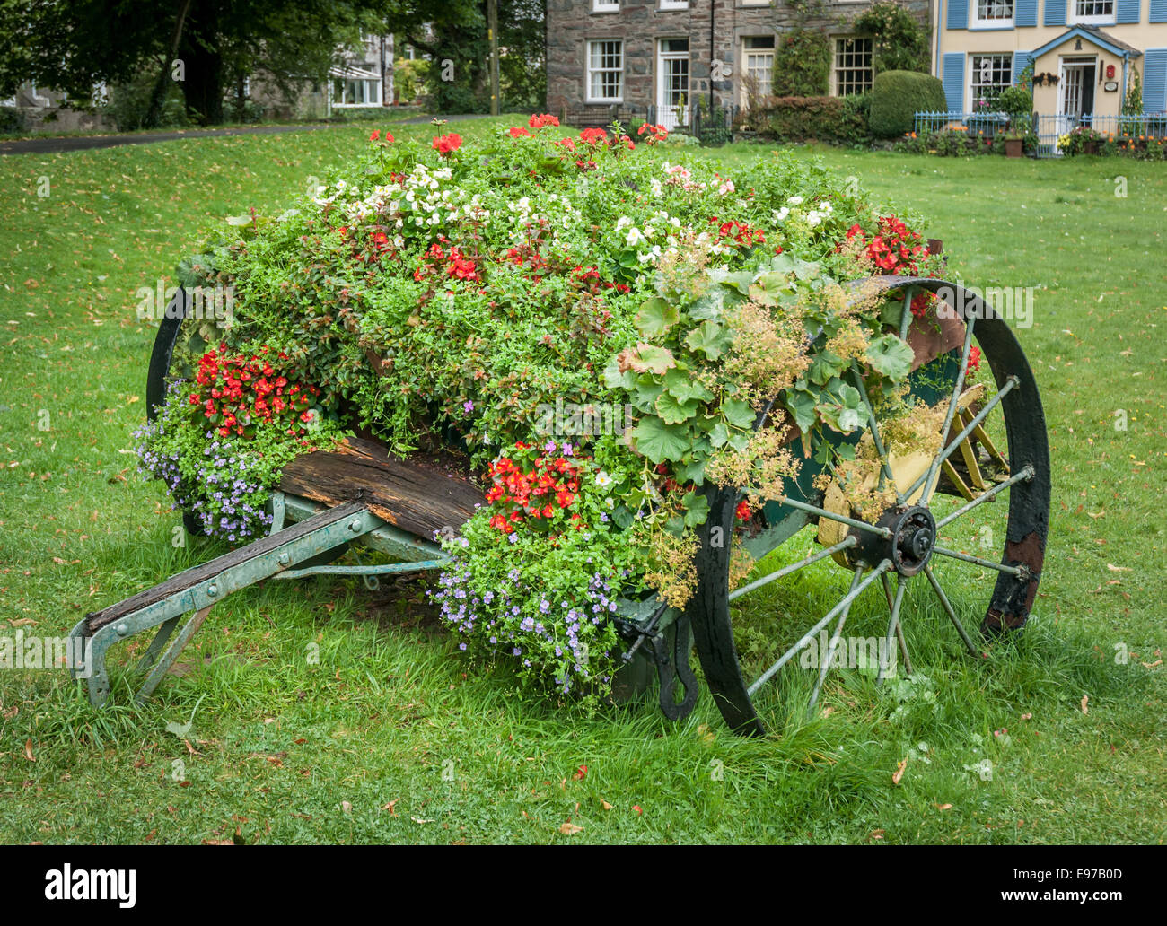 Colorful old cart hi-res stock photography and images - Alamy