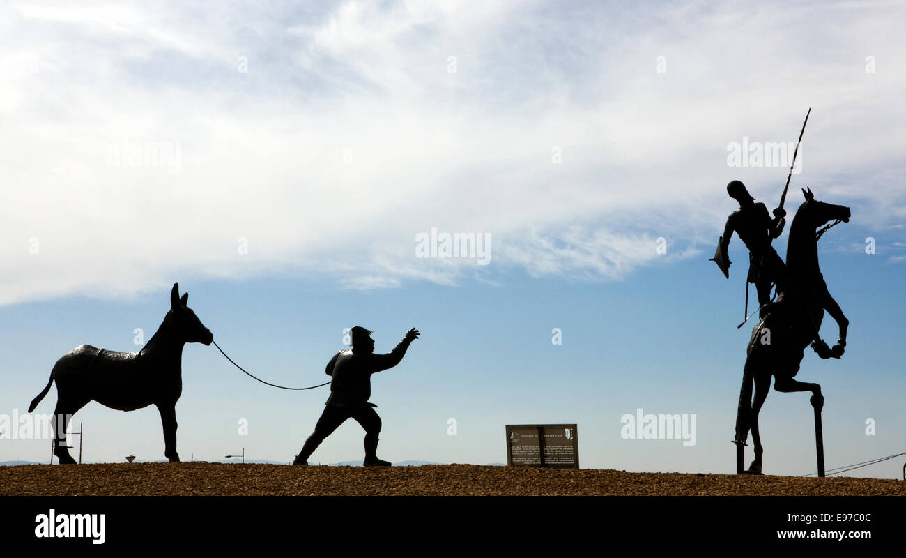 Don quijote statue hi-res stock photography and images - Alamy