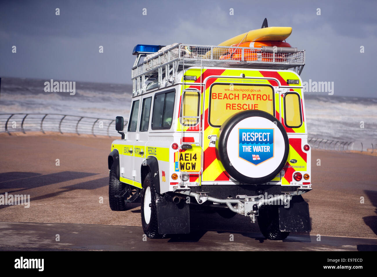 rnli lifeguard sea save rescue rescuer emergency drown drowning water ...
