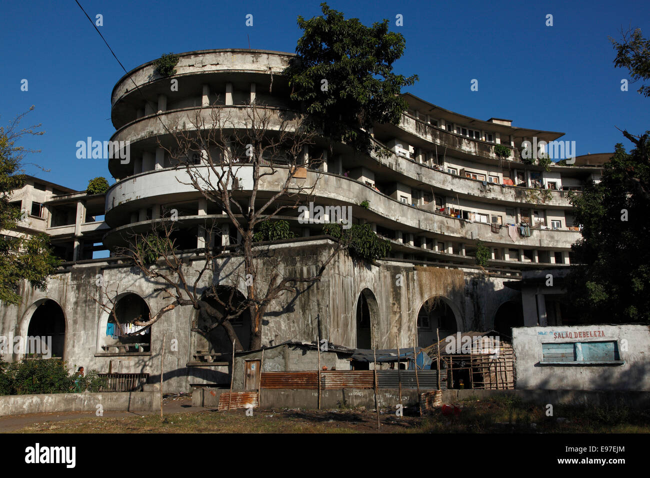The Grande Hotel in Beira was once a luxury retreat of Africa's ...