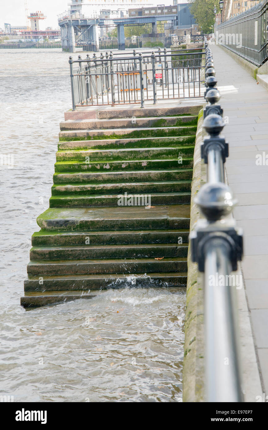 The Kings Steps leading from the Old Royal Naval College down to the ...
