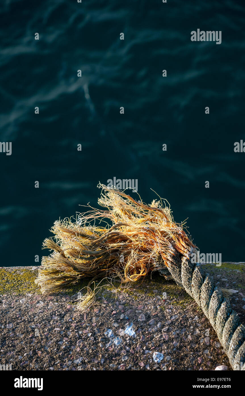 Frayed Rope Stock Photos & Frayed Rope Stock Images - Alamy Frayed Rope Stock Photos & Frayed Rope Stock Images - Alamy
