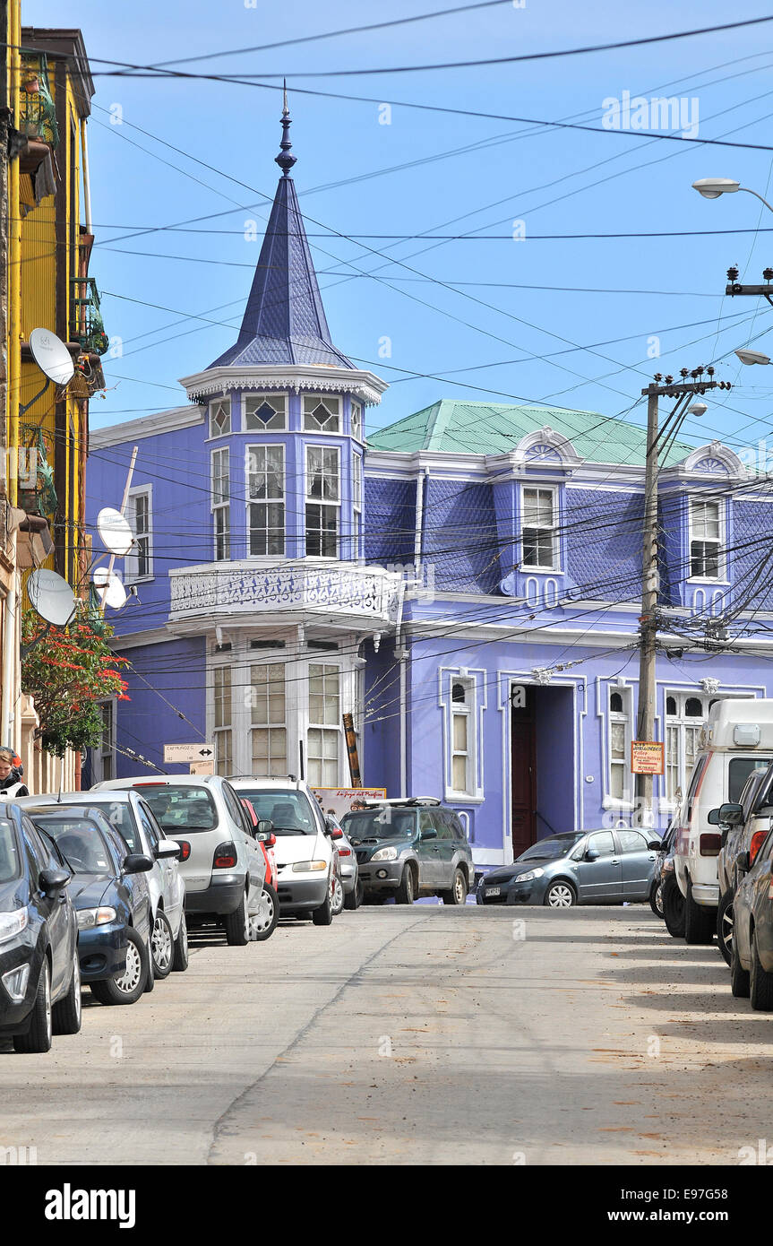street scene Valparaiso Chile Stock Photo - Alamy