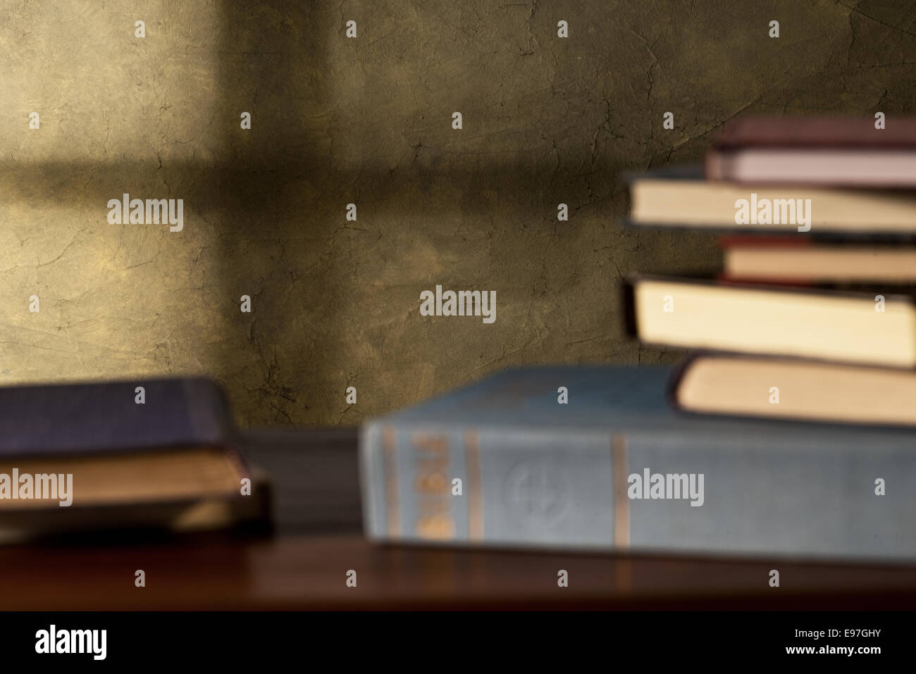 Christian bookshelf hi-res stock photography and images - Alamy