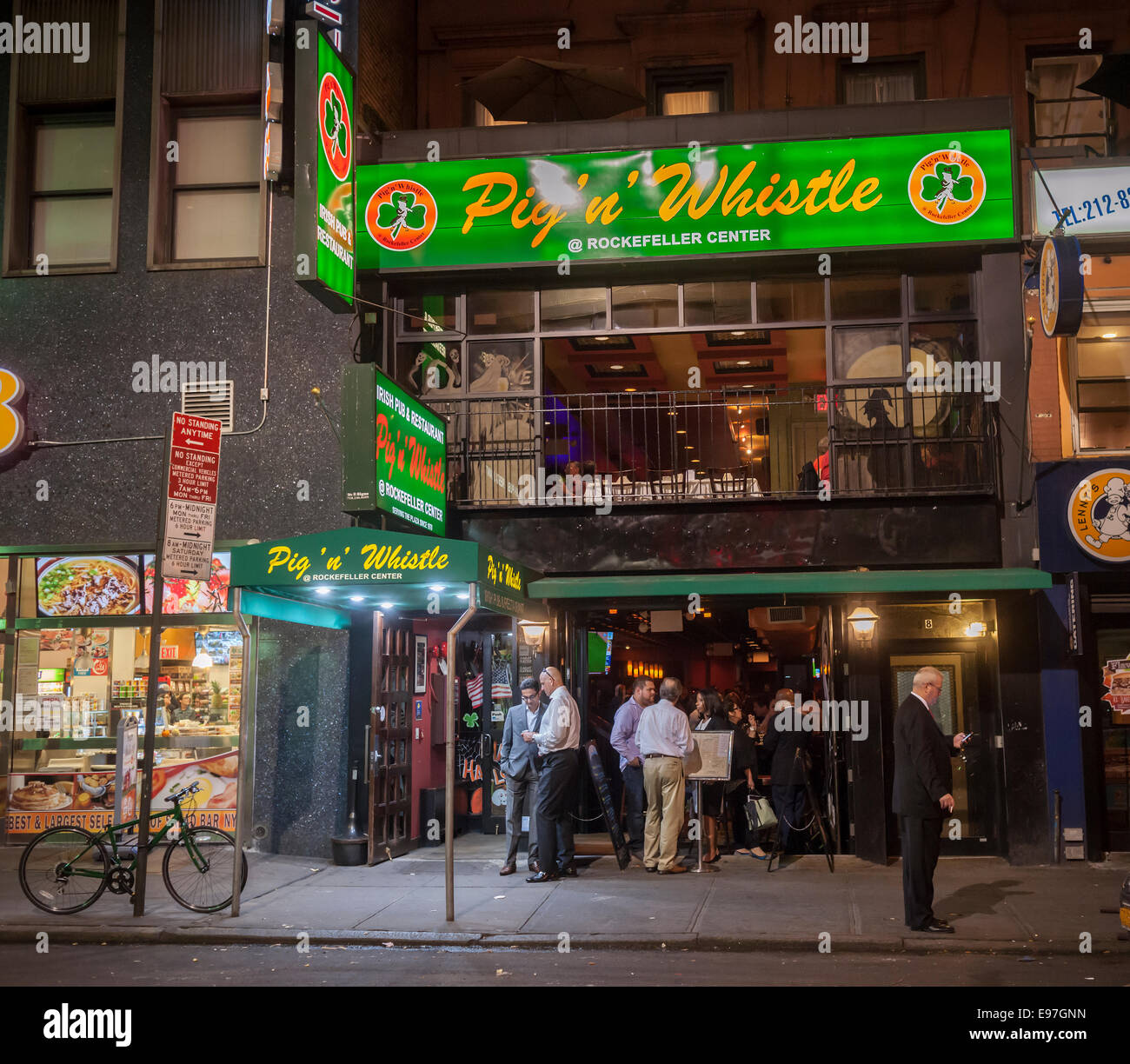 The after work crowd at the Pig n' Whistle bar in Midtown Manhattan in ...