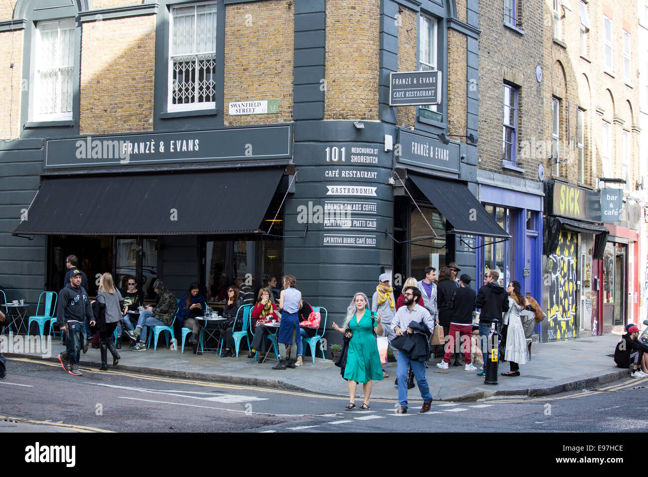 Franze & Evans trendy cafe Shoreditch sunday brunch Stock Photo - Alamy