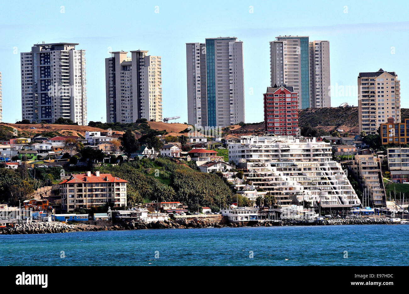 coastline Concon Chile Stock Photo - Alamy
