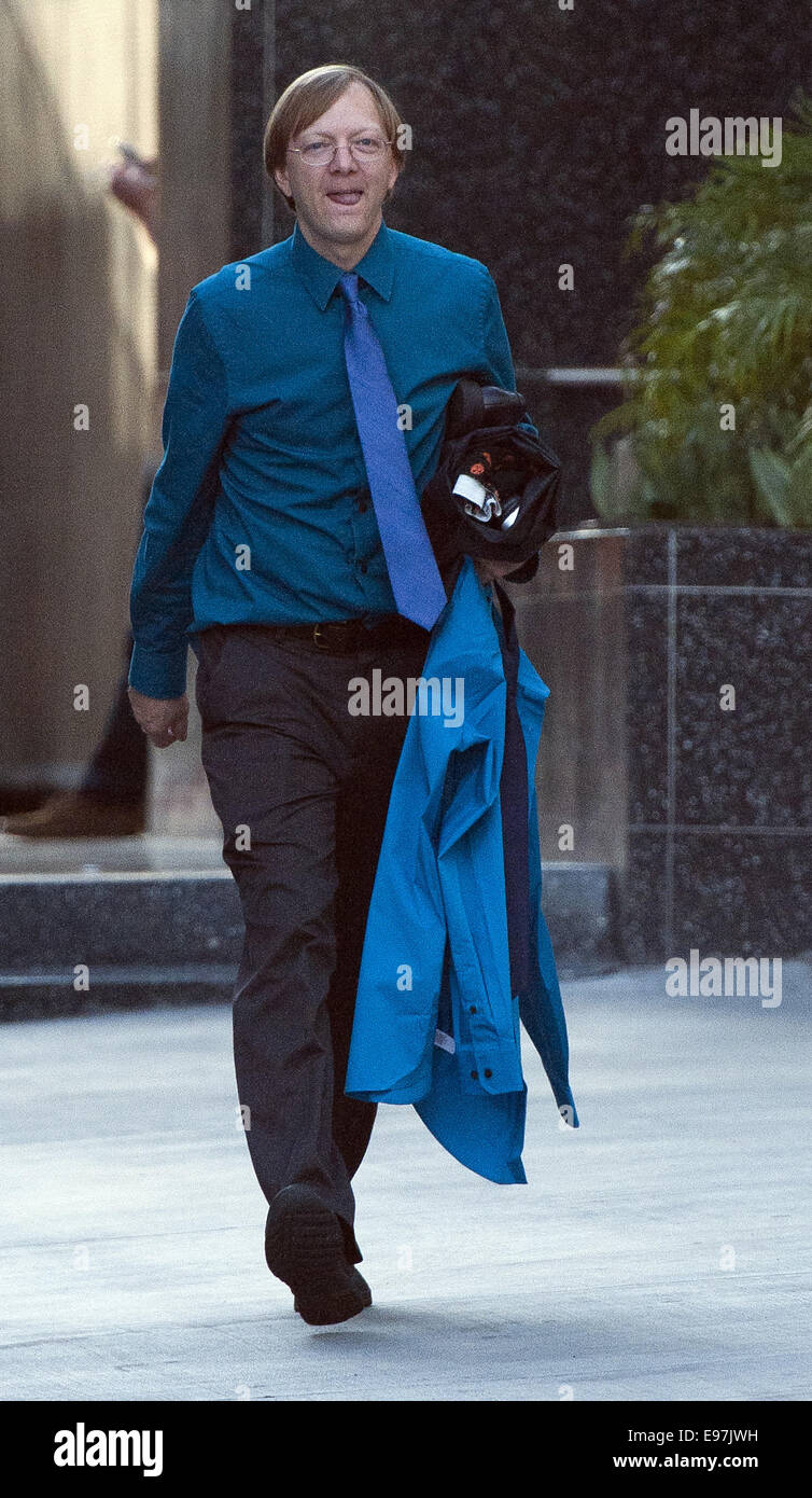 Hollywood, California, USA. 20th Oct, 2014. 'Science Bob' Pflugfelder ...