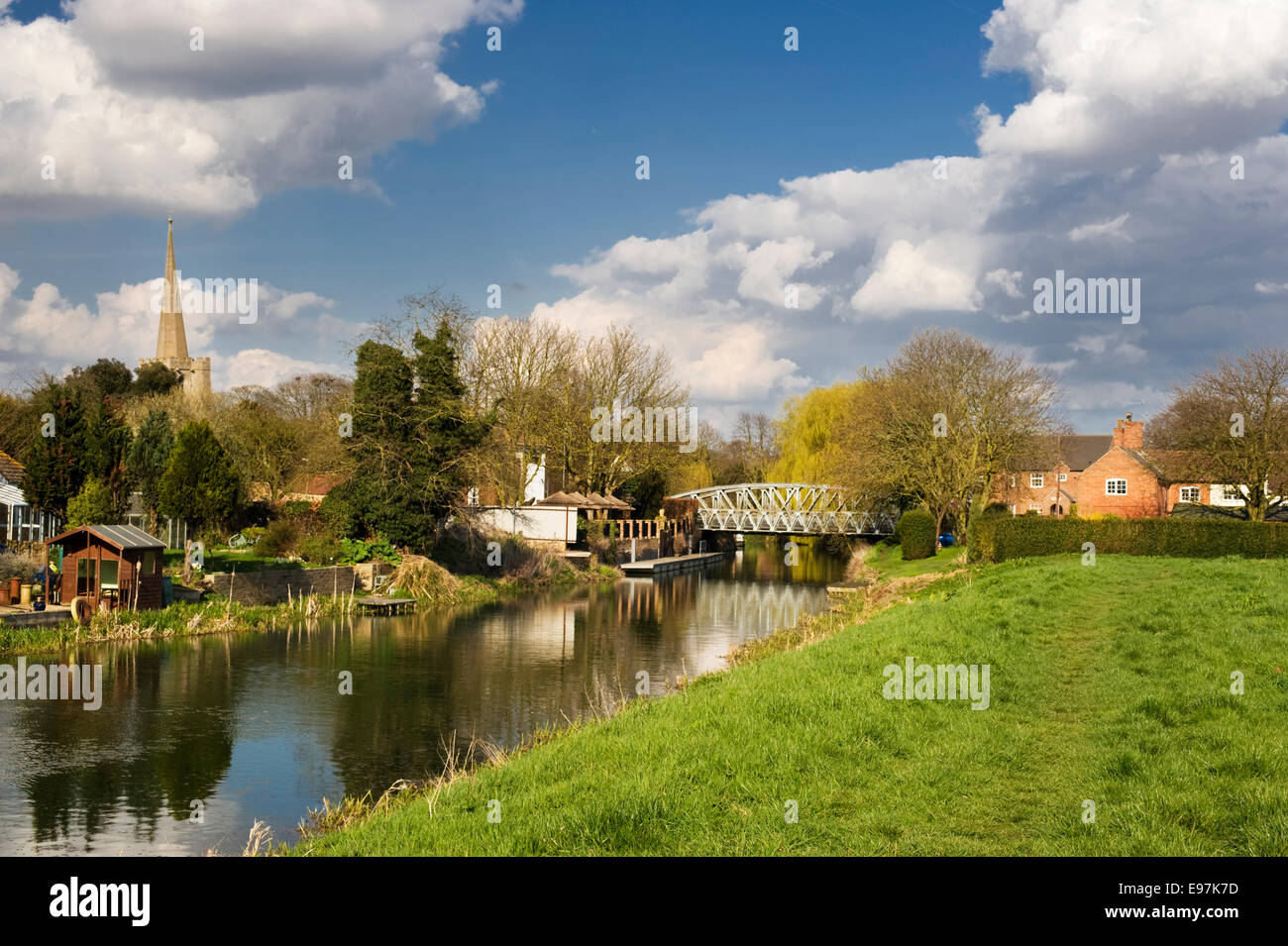 Surfleet hi-res stock photography and images - Alamy