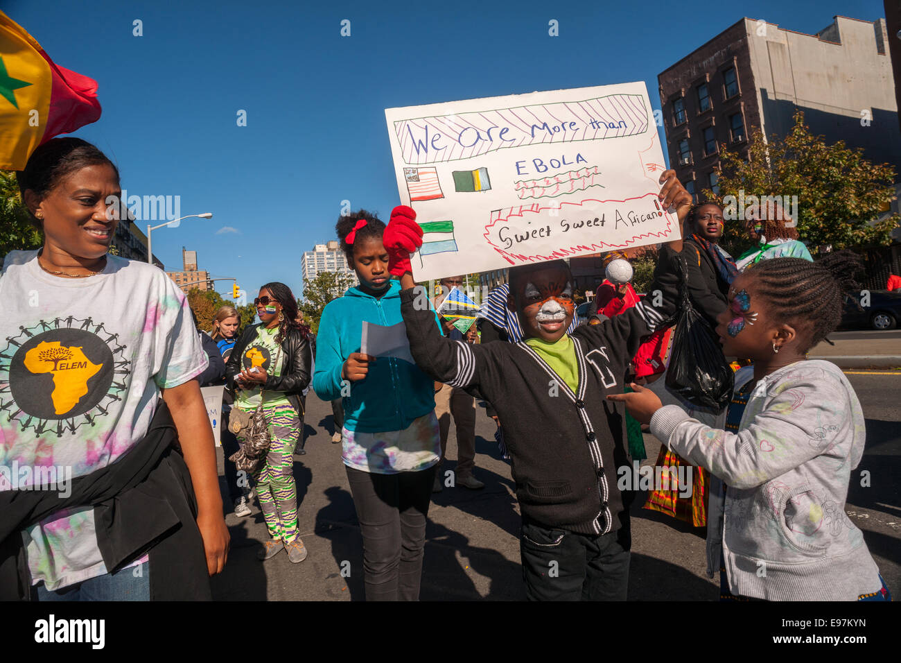 Participants from the African nation of Guinea marching in the African ...