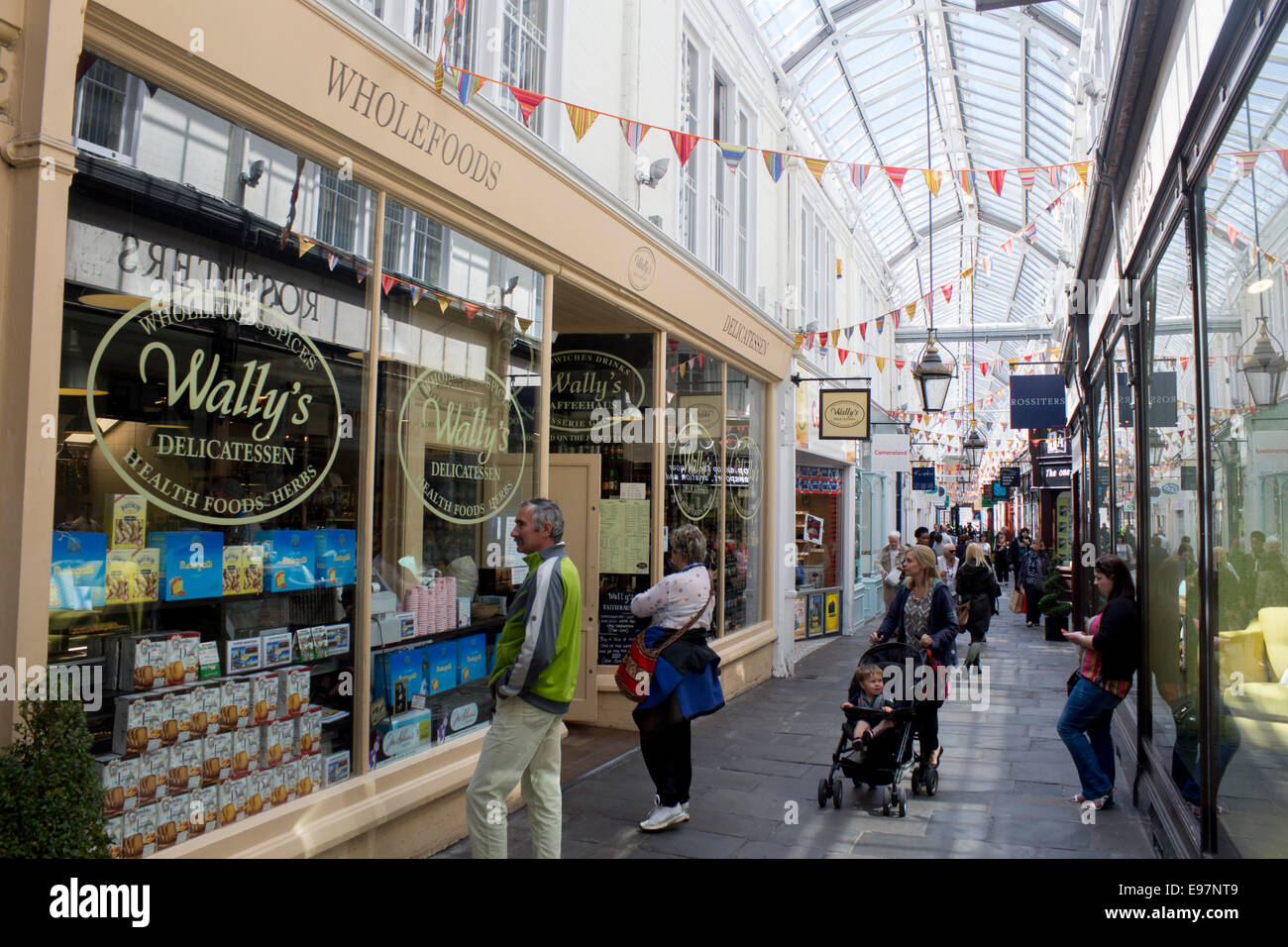 Cardiff shop wallys hi-res stock photography and images - Alamy