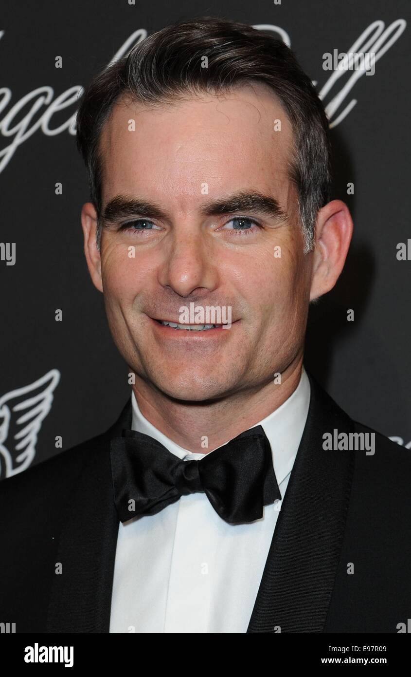 Jeff Gordon at arrivals for Gabrielle's Angel Foundation for Cancer ...