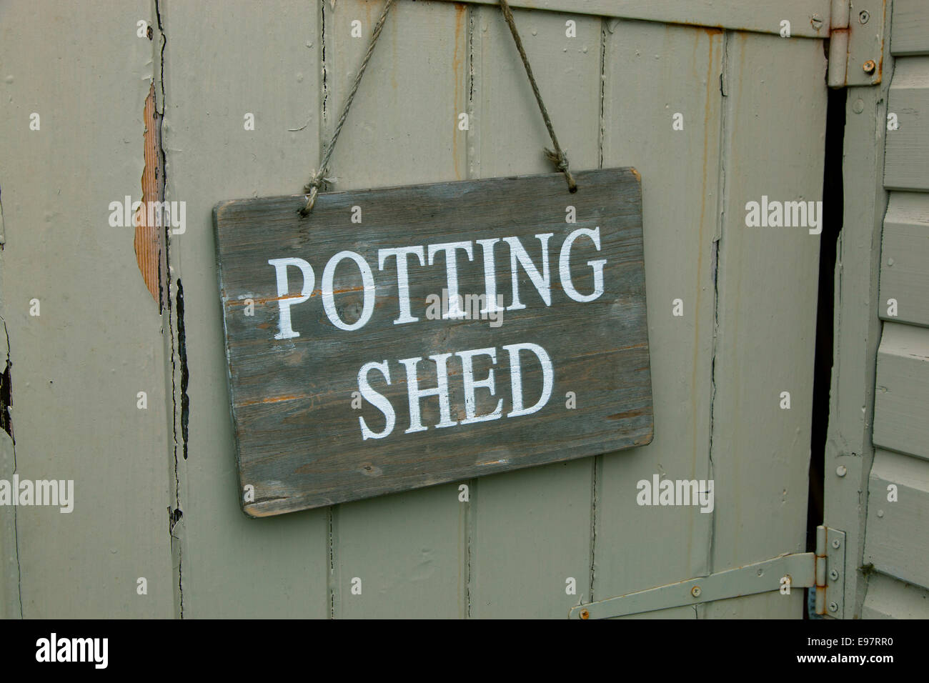 Potting shed sign hi-res stock photography and images - Alamy