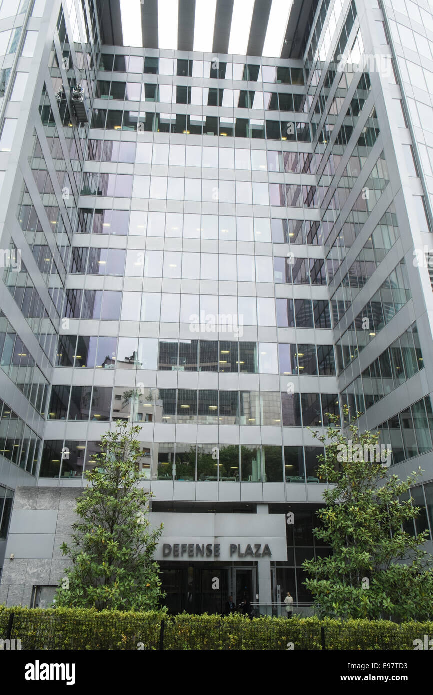 Defense Plaza,La Defense,Paris,France Stock Photo - Alamy