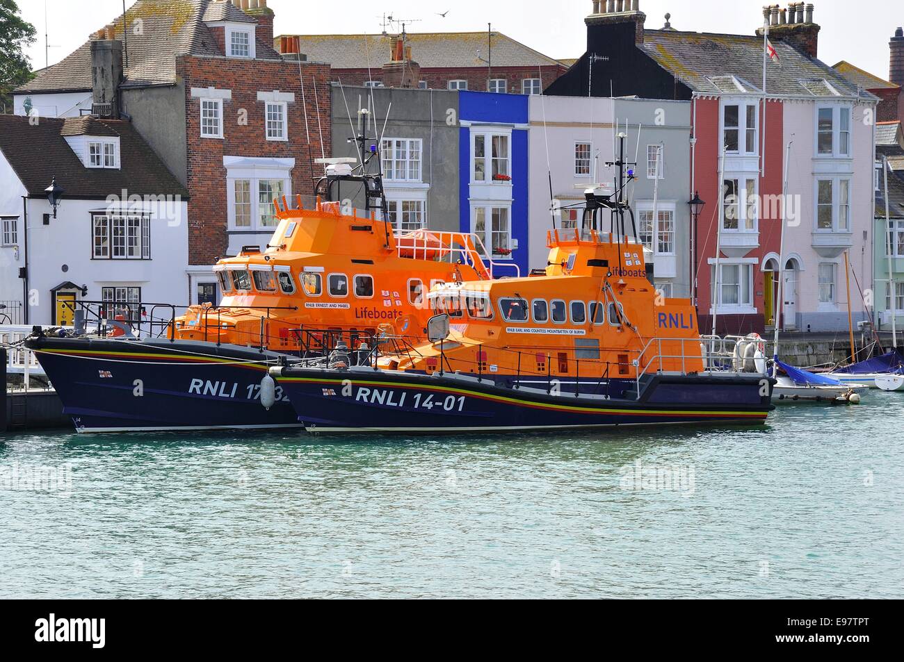 Rnli lifeboat weymouth harbour weymouth hi-res stock photography and ...