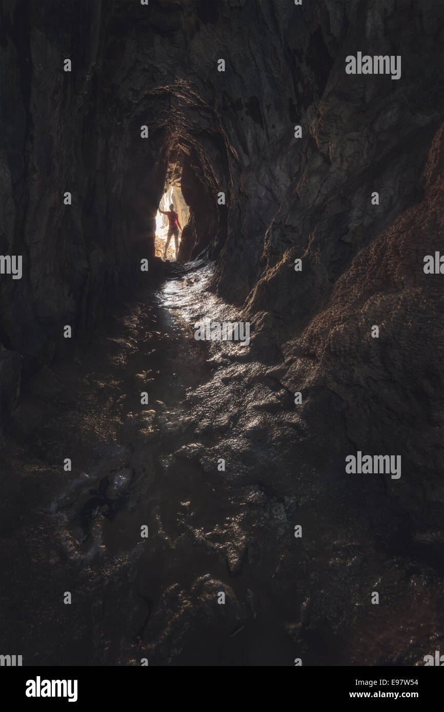 Fantasy cave hi-res stock photography and images - Alamy