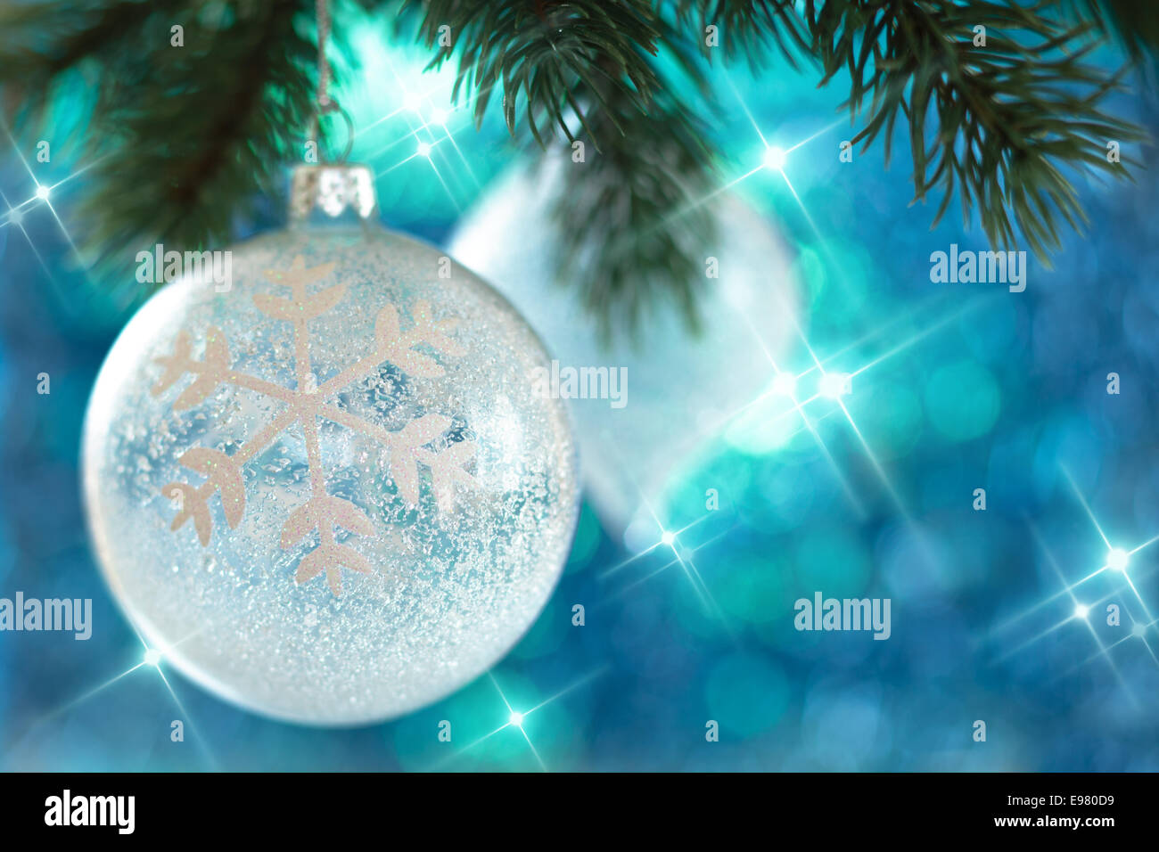 Ball with snowflake hi-res stock photography and images - Alamy