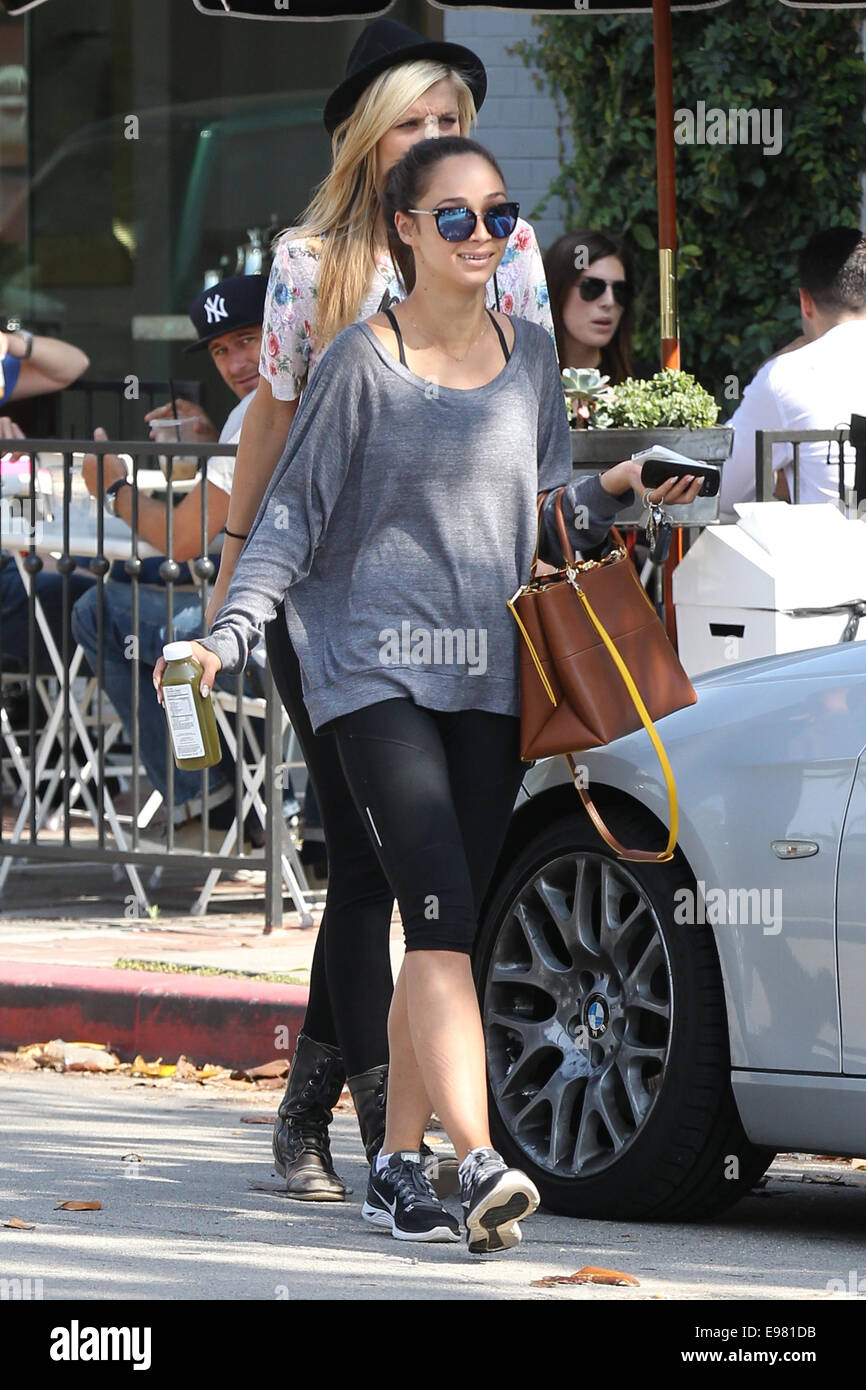 Cara Santana and Sarah Schreiber spotted out in West Hollywood, at ...